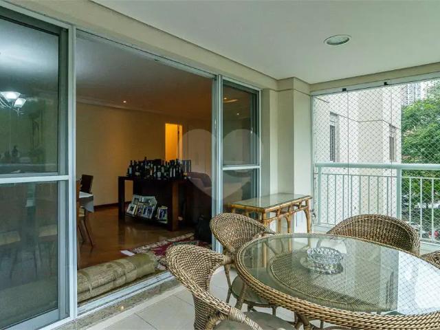 Apartamento para Venda em São Paulo/SP Brooklin 3 Quartos