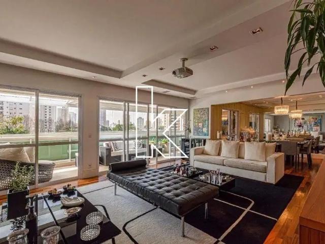 Apartamento para Venda em São Paulo/SP Brooklin 4 Quartos