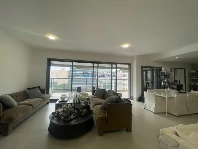 Apartamento para Venda em São Paulo/SP Campo Belo 3 Quartos