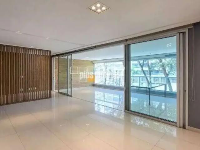 Apartamento para Venda em São Paulo/SP Campo Belo 3 Quartos