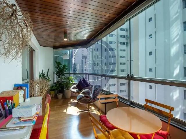 Apartamento para Venda em São Paulo/SP Campo Belo 3 Quartos