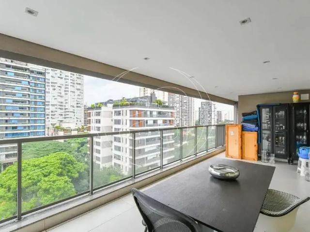 Apartamento para Venda em São Paulo/SP Campo Belo 3 Quartos