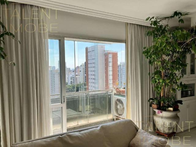 Apartamento para Venda em São Paulo/SP Campo Belo 3 Quartos