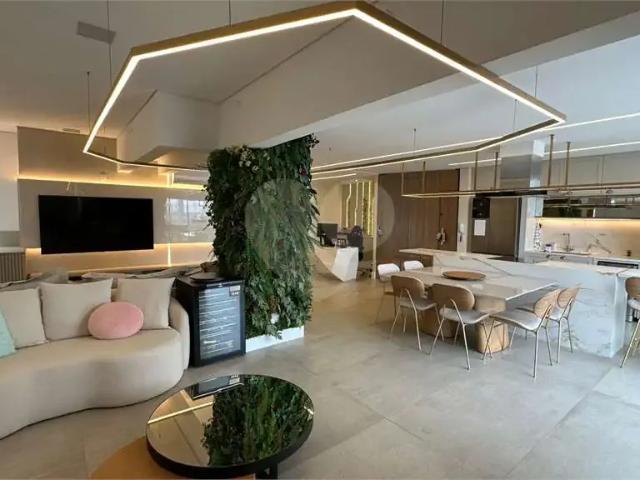 Apartamento para Venda em São Paulo/SP Campo Belo 2 Quartos