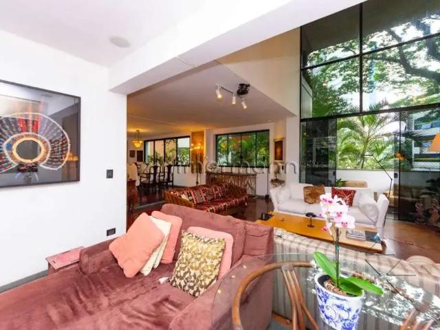 Apartamento para Venda em São Paulo/SP Campo Belo 4 Quartos