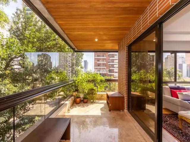 Apartamento para Venda em São Paulo/SP Campo Belo 4 Quartos