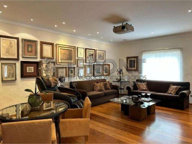 Apartamento para Venda em São Paulo/SP Cerqueira César 4 Quartos