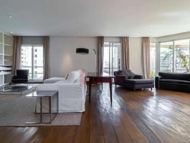 Apartamento para Venda em São Paulo/SP Cerqueira César 4 Quartos