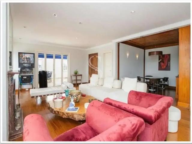 Apartamento para Venda em São Paulo/SP Cerqueira César 5 Quartos