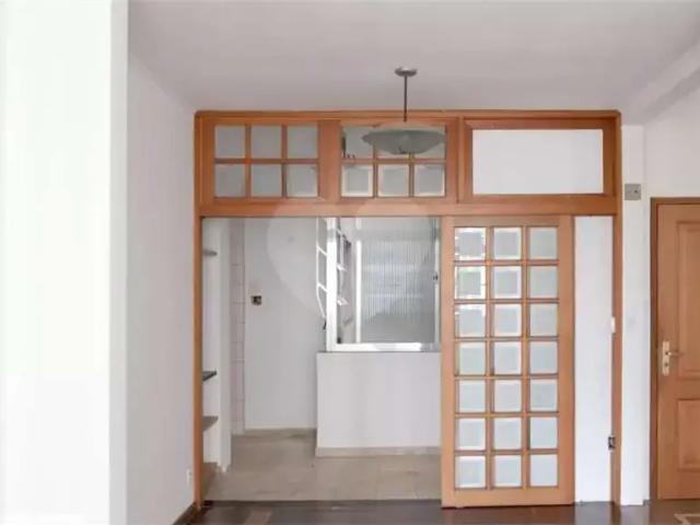 Apartamento para Venda em São Paulo/SP Cerqueira César 2 Quartos
