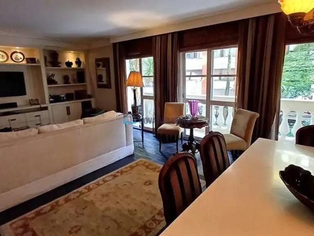 Apartamento para Venda em São Paulo/SP Cerqueira César 2 Quartos