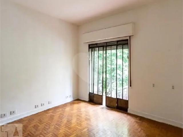 Apartamento para Venda em São Paulo/SP Cerqueira César 2 Quartos