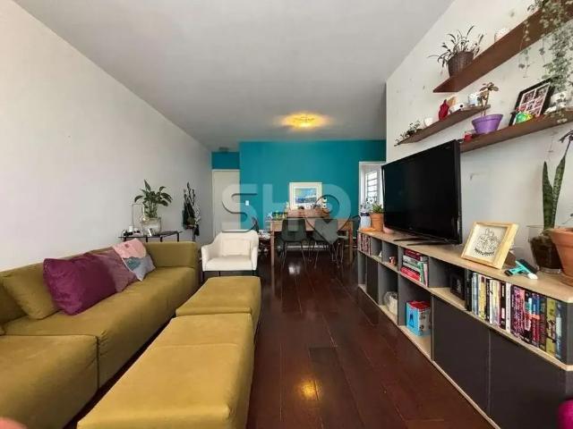 Apartamento para Venda em São Paulo/SP Cerqueira César 2 Quartos