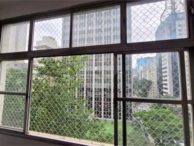Apartamento para Venda em São Paulo/SP Cerqueira César 2 Quartos
