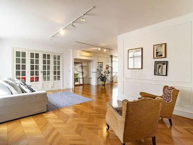 Apartamento para Venda em São Paulo/SP Cerqueira César 3 Quartos