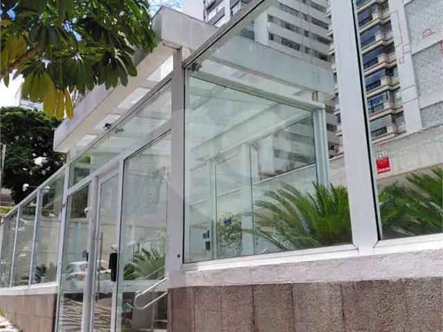 Apartamento para Venda em São Paulo/SP Cerqueira César 3 Quartos