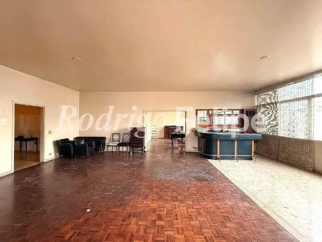 Apartamento para Venda em São Paulo/SP Cerqueira César 3 Quartos