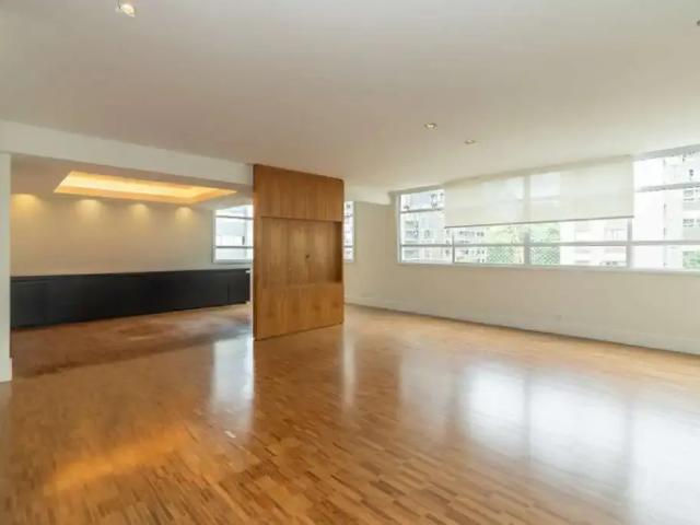 Apartamento para Venda em São Paulo/SP Cerqueira César 3 Quartos