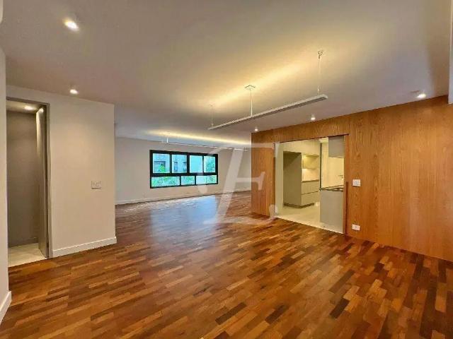 Apartamento para Venda em São Paulo/SP Cerqueira César 3 Quartos