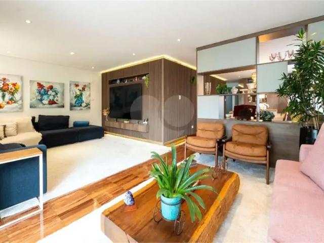Apartamento para Venda em São Paulo/SP Cerqueira César 3 Quartos