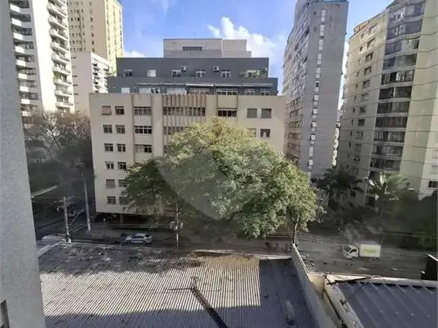 Apartamento para Venda em São Paulo/SP Cerqueira César 3 Quartos
