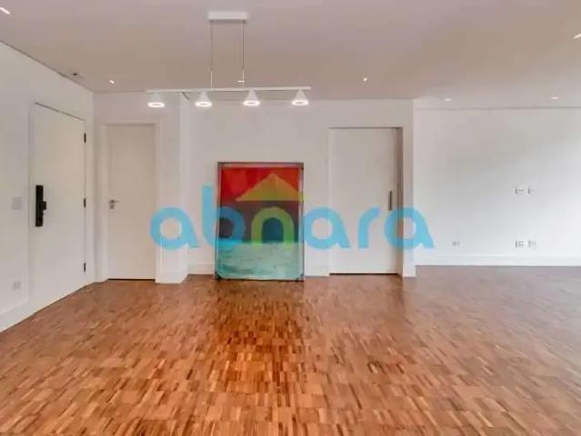 Apartamento para Venda em São Paulo/SP Cerqueira César 3 Quartos
