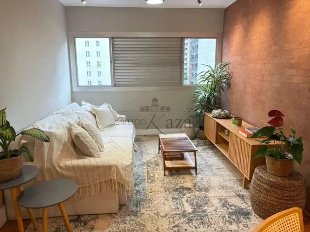 Apartamento para Venda em São Paulo/SP Cerqueira César 3 Quartos