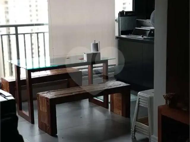 Apartamento para Venda em São Paulo/SP Tatuapé 2 Quartos