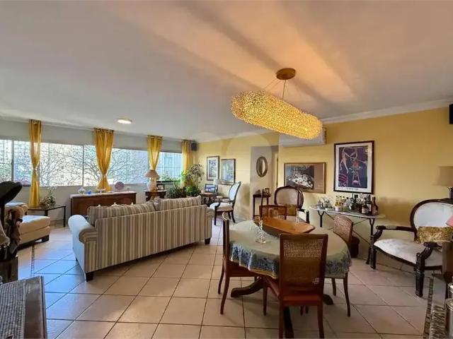 Apartamento para Venda em São Paulo/SP Chácara Santo Antônio 4 Quartos