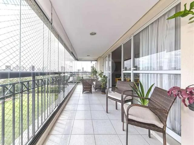 Apartamento para Venda em São Paulo/SP Chácara Santo Antônio 4 Quartos