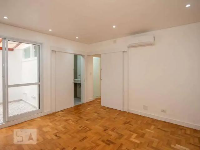 Apartamento para Venda em São Paulo/SP Chácara Santo Antônio 2 Quartos