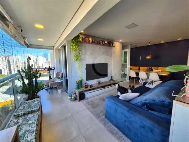 Apartamento para Venda em São Paulo/SP Chácara Santo Antônio 2 Quartos