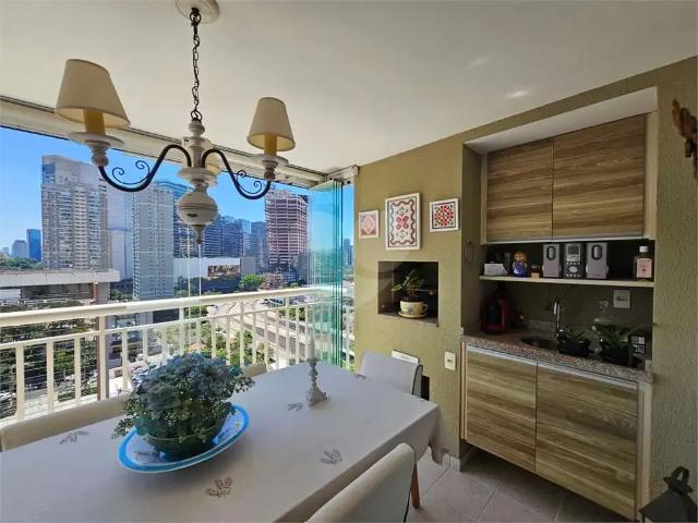 Apartamento para Venda em São Paulo/SP Chácara Santo Antônio 3 Quartos