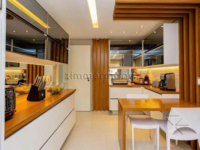 Apartamento para Venda em São Paulo/SP Chácara Santo Antônio 3 Quartos