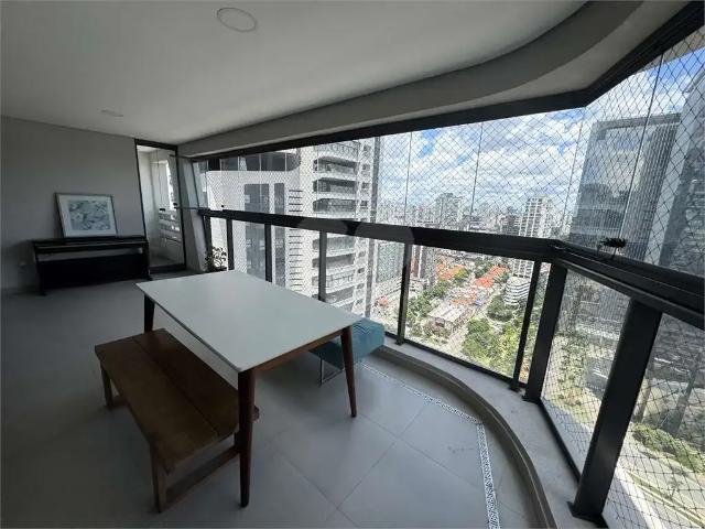 Apartamento para Venda em São Paulo/SP Chácara Santo Antônio 3 Quartos