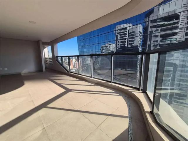 Apartamento para Venda em São Paulo/SP Chácara Santo Antônio 3 Quartos