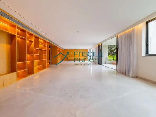 Apartamento para Venda em São Paulo/SP Higienópolis 4 Quartos