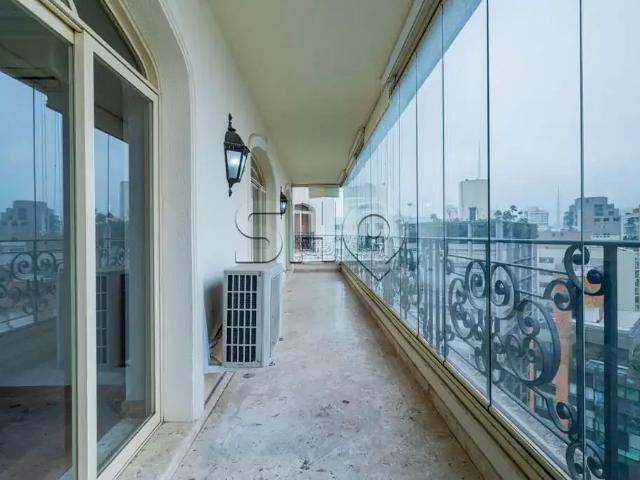 Apartamento para Venda em São Paulo/SP Higienópolis 4 Quartos