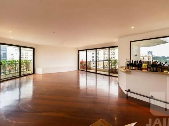 Apartamento para Venda em São Paulo/SP Higienópolis 4 Quartos