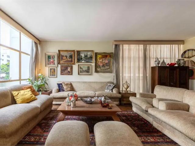 Apartamento para Venda em São Paulo/SP Higienópolis 4 Quartos