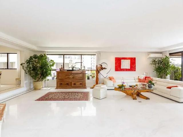 Apartamento para Venda em São Paulo/SP Higienópolis 4 Quartos