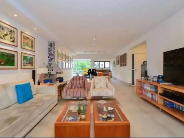 Apartamento para Venda em São Paulo/SP Higienópolis 4 Quartos