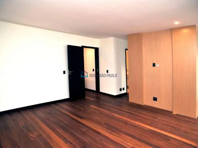 Apartamento para Venda em São Paulo/SP Higienópolis 4 Quartos