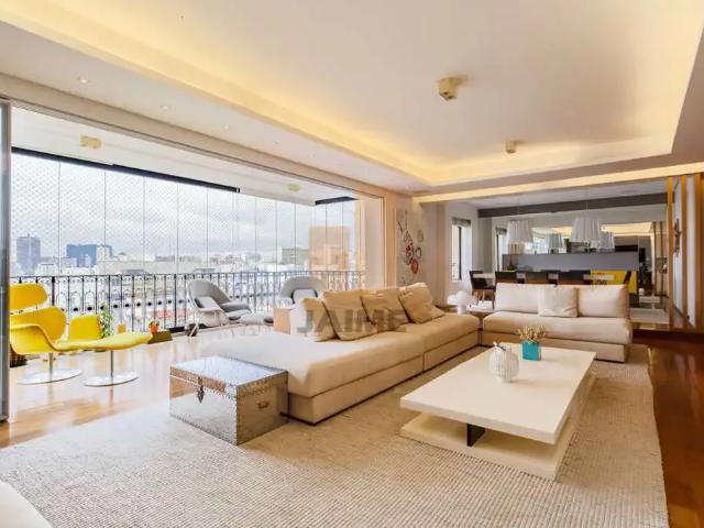 Apartamento para Venda em São Paulo/SP Higienópolis 4 Quartos