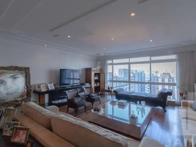 Apartamento para Venda em São Paulo/SP Higienópolis 4 Quartos