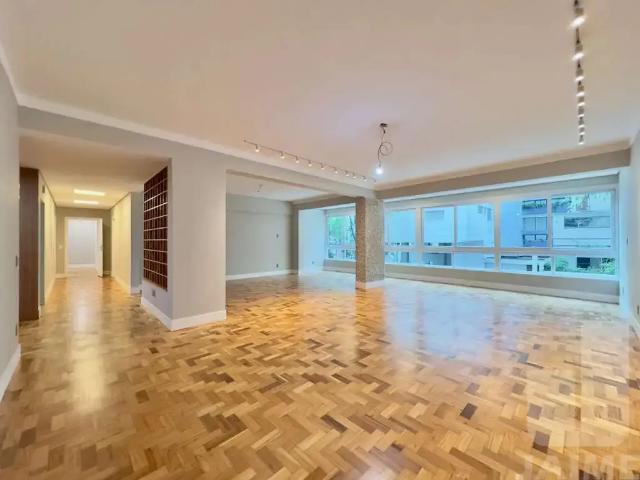 Apartamento para Venda em São Paulo/SP Higienópolis 4 Quartos