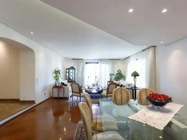 Apartamento para Venda em São Paulo/SP Higienópolis 4 Quartos