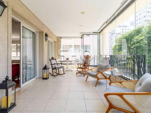 Apartamento para Venda em São Paulo/SP Higienópolis 4 Quartos