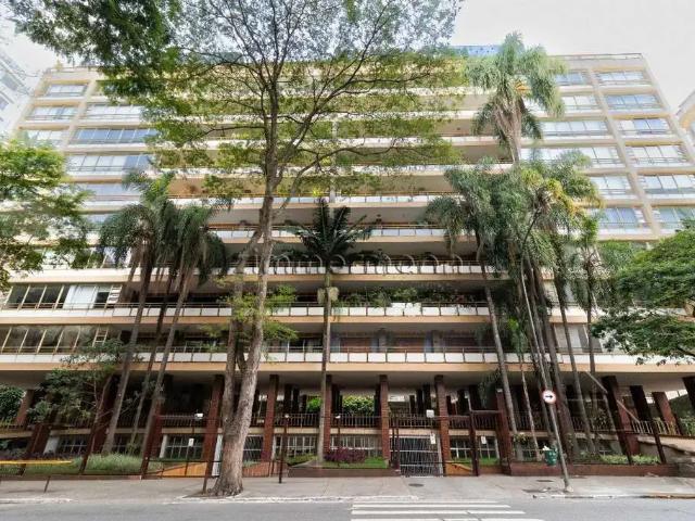 Apartamento para Venda em São Paulo/SP Higienópolis 4 Quartos