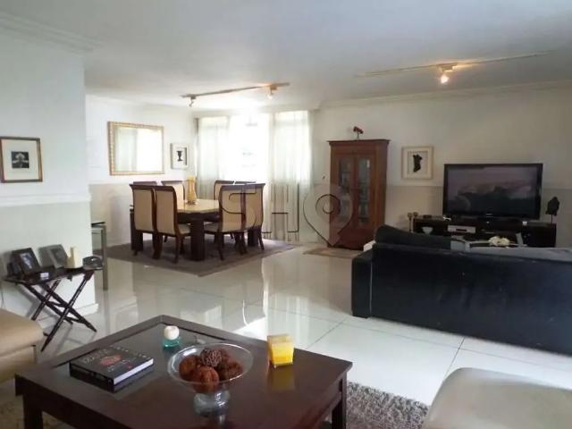 Apartamento para Venda em São Paulo/SP Higienópolis 4 Quartos